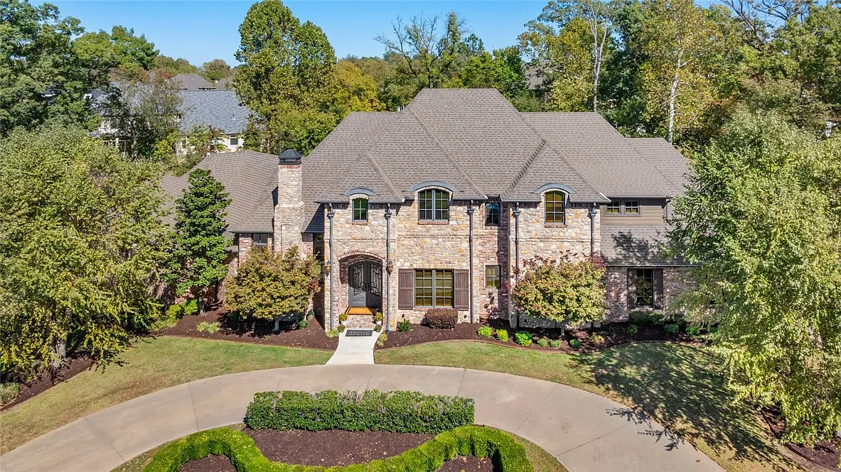 Guess The Home Price - Your daily home guessing puzzle!